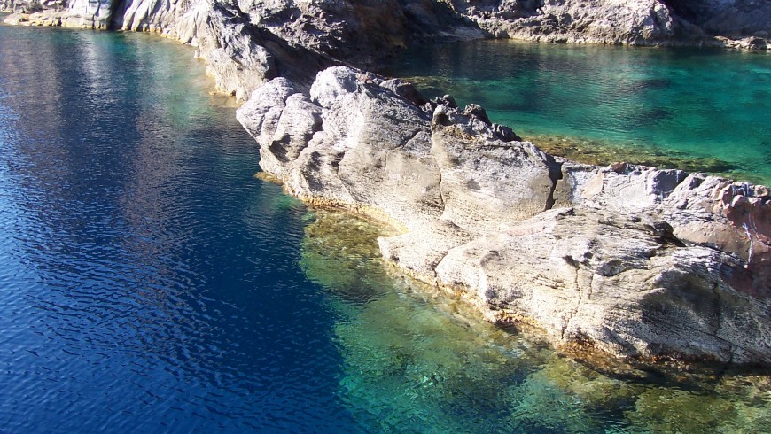The most beautiful natural pools of Italy - Ecobnb