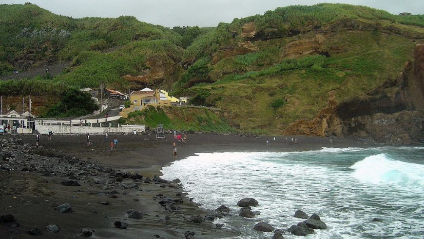 The top 10 Stunning Beaches on the Azores for Your Green Trip - Ecobnb